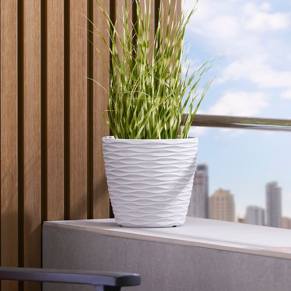 Water Wave Plastic Planter - ABYAT